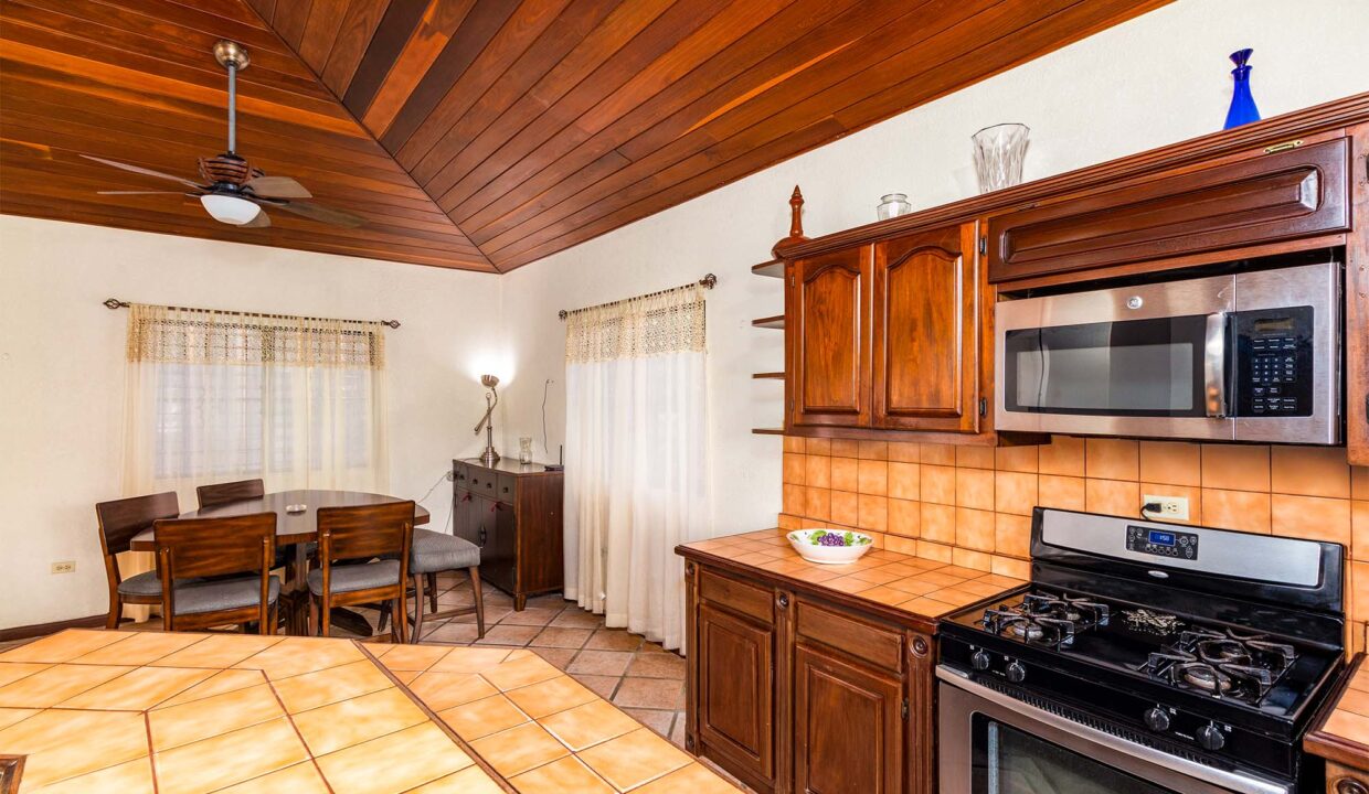 Canal-Front Spanish Colonial Style Home – Belama Phase 1, Belize City ...